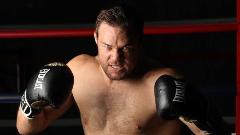Le promoteur Lou DiBella signe le poids lourd australien Joe Goodall ...