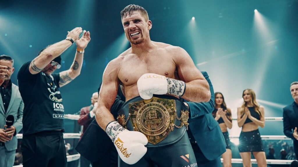 Usyk contre Rico Sparks "Jake Paul battrait Verhoeven" - Boxe Sport